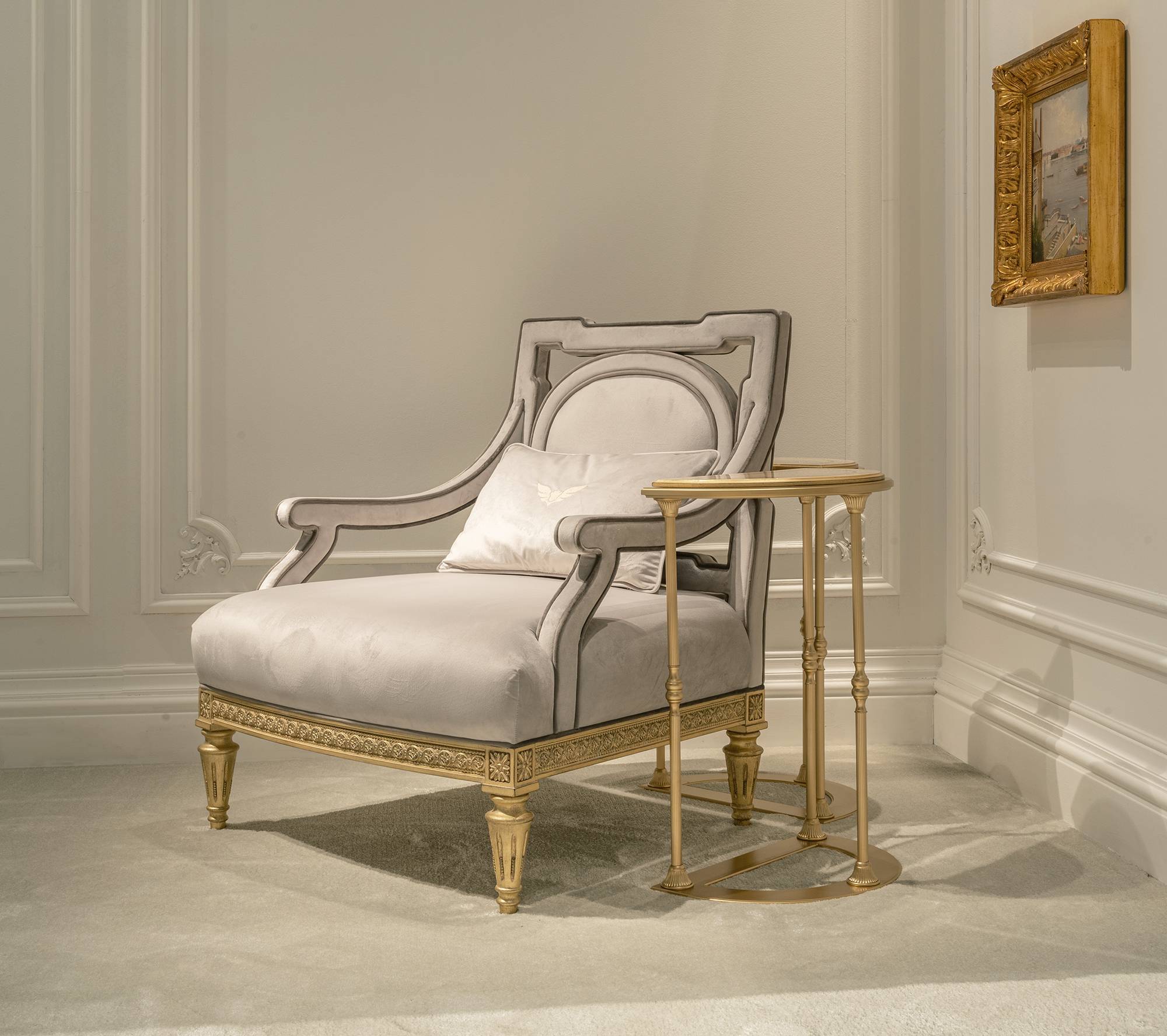 SATIN armchair | Jumbo Collection